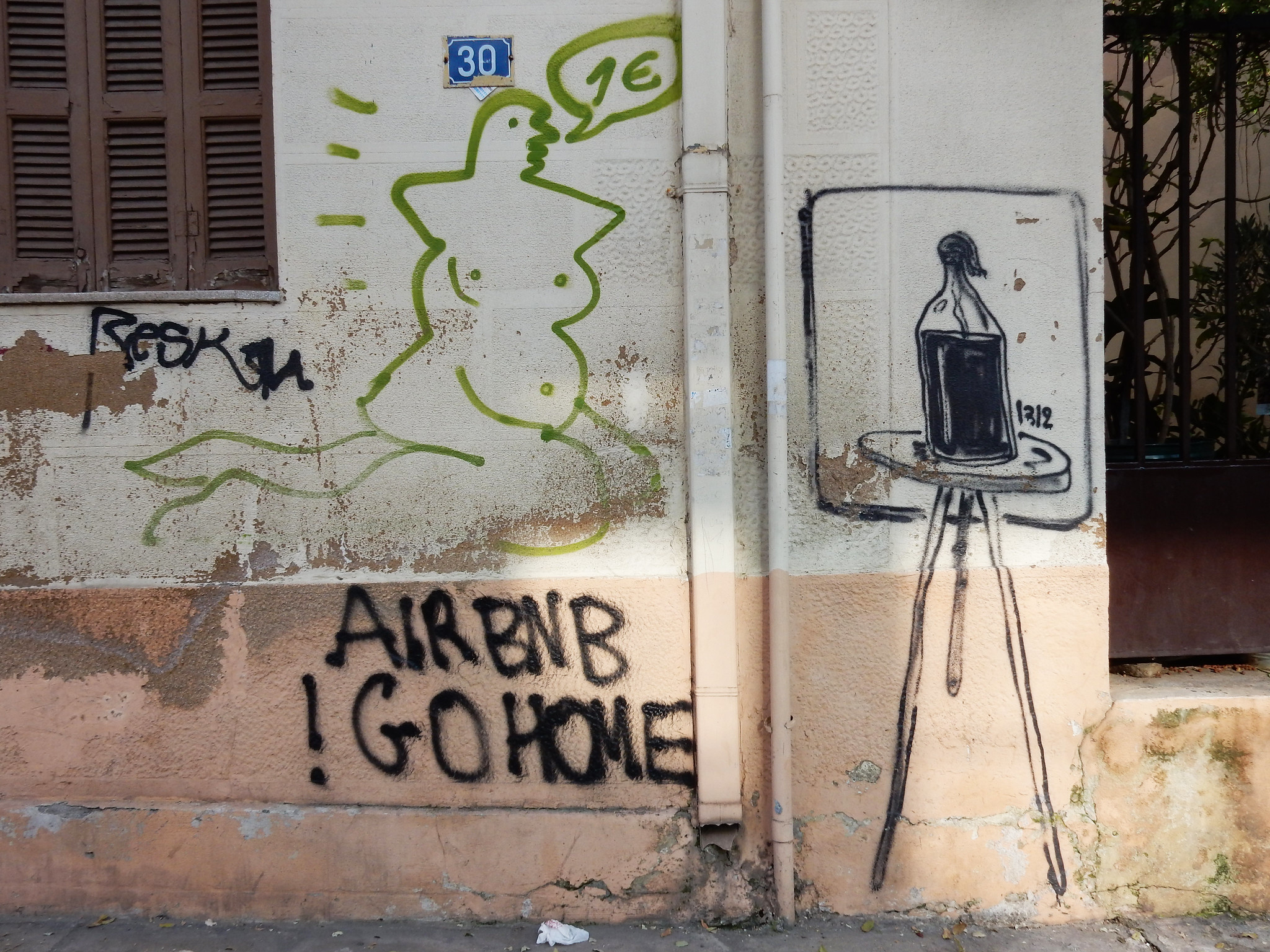 “Tourism owns the hood:” The Emergence of Anti-Airbnb Graffiti in Athens